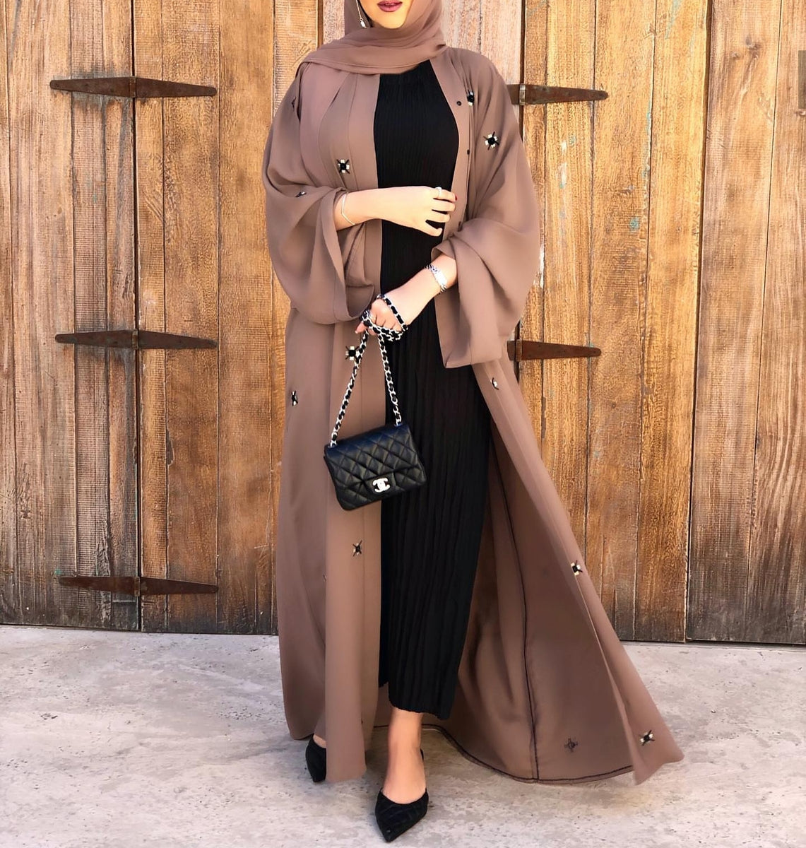 Indira – Emirates Dressing